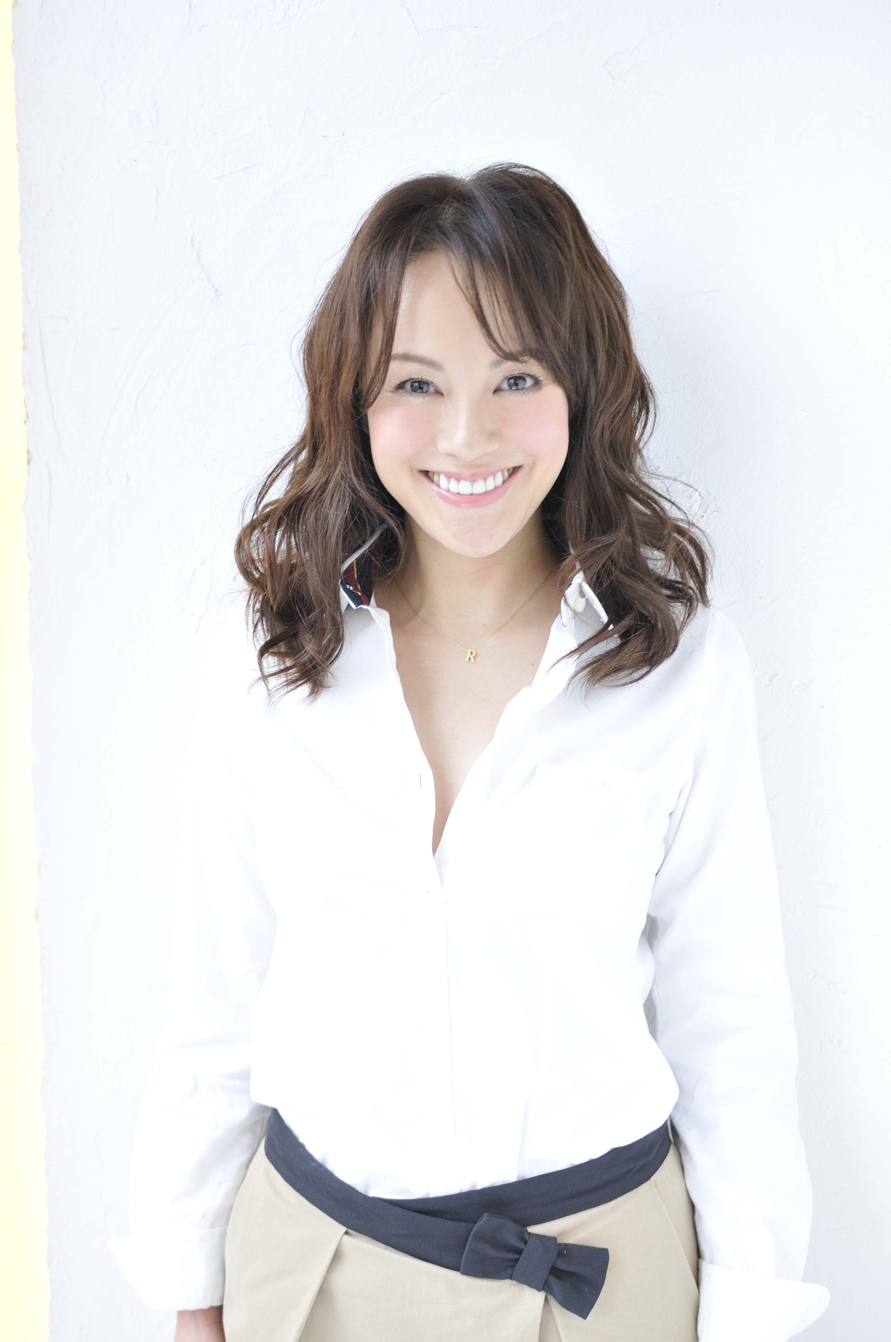 BLOOMING GROUP OFFICIAL WEBSITE | 読売新聞 WW+Happy